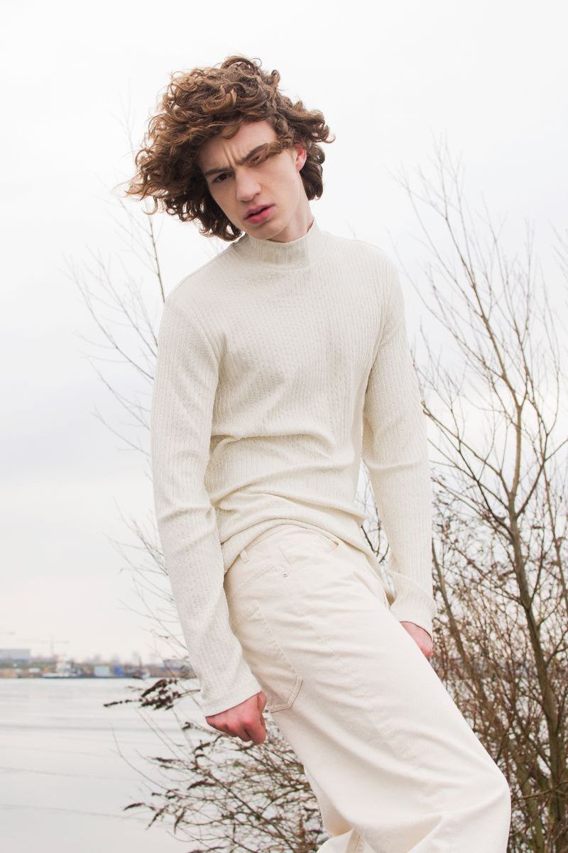 LOST FEELINGS (Vulkan Magazine)