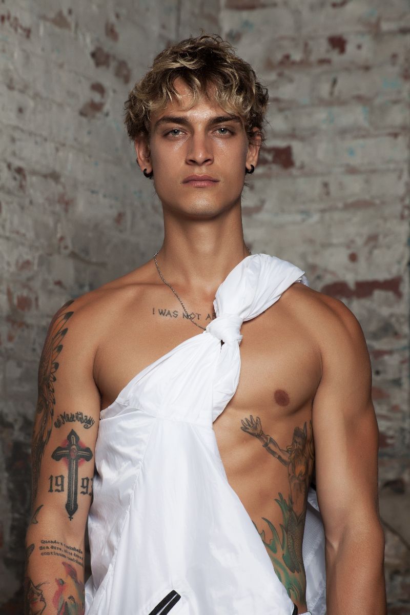 BenchBody S/S 18 Men's Show (Various Shows)