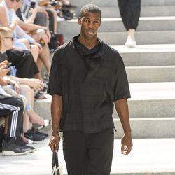 Magor Meng - Model Profile - Photos & latest news