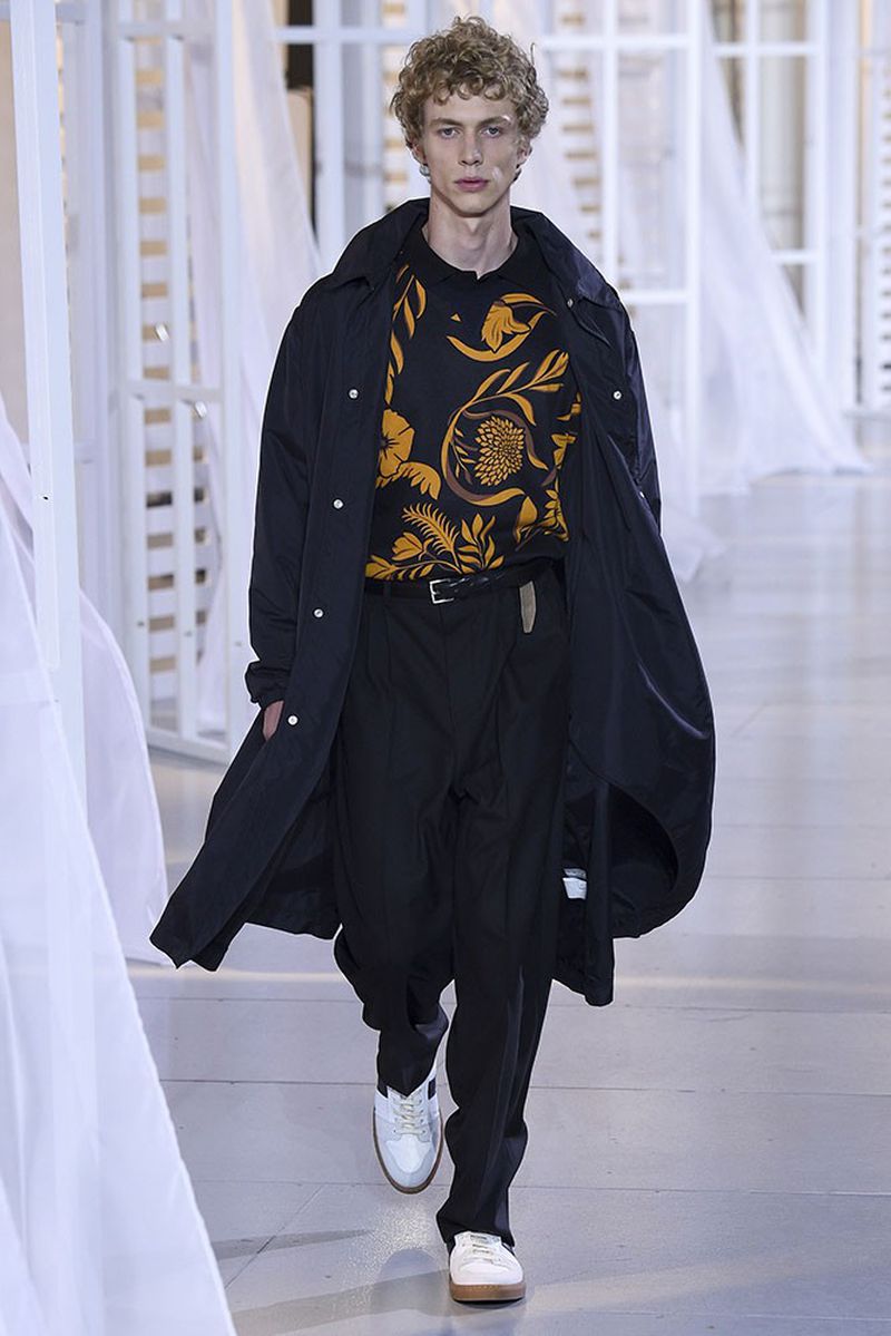 AMI Alexandre Mattiussi S/S 17 Men's Show (AMI Paris)