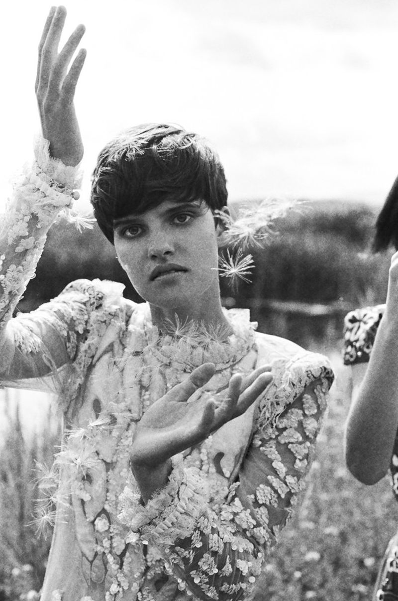 Meet Me in the Middle Somewhere (MONROWE Magazine)