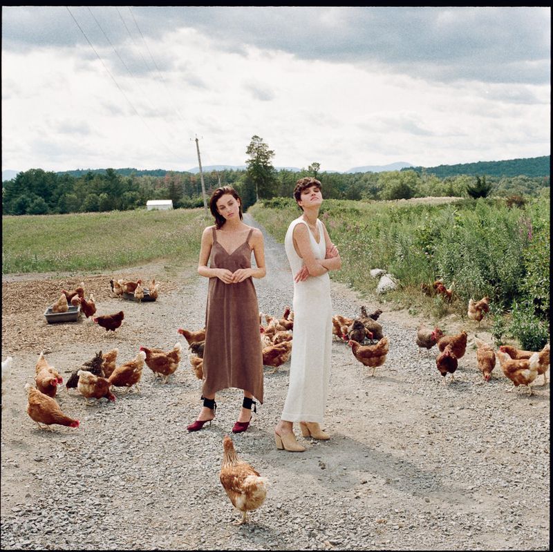 Meet Me in the Middle Somewhere (MONROWE Magazine)