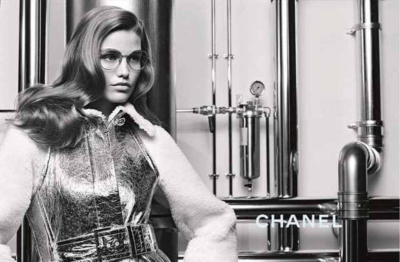 Chanel F/W 2017 Eyewear Campaign (Chanel)