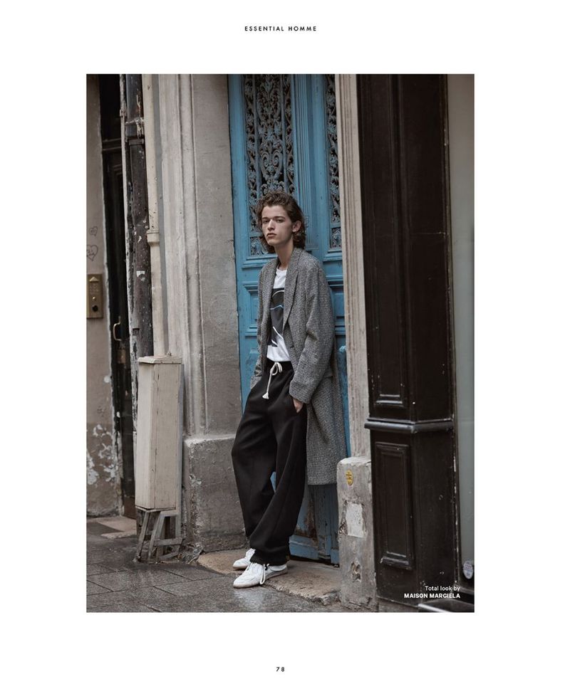 The Flaneur (Essential Homme)