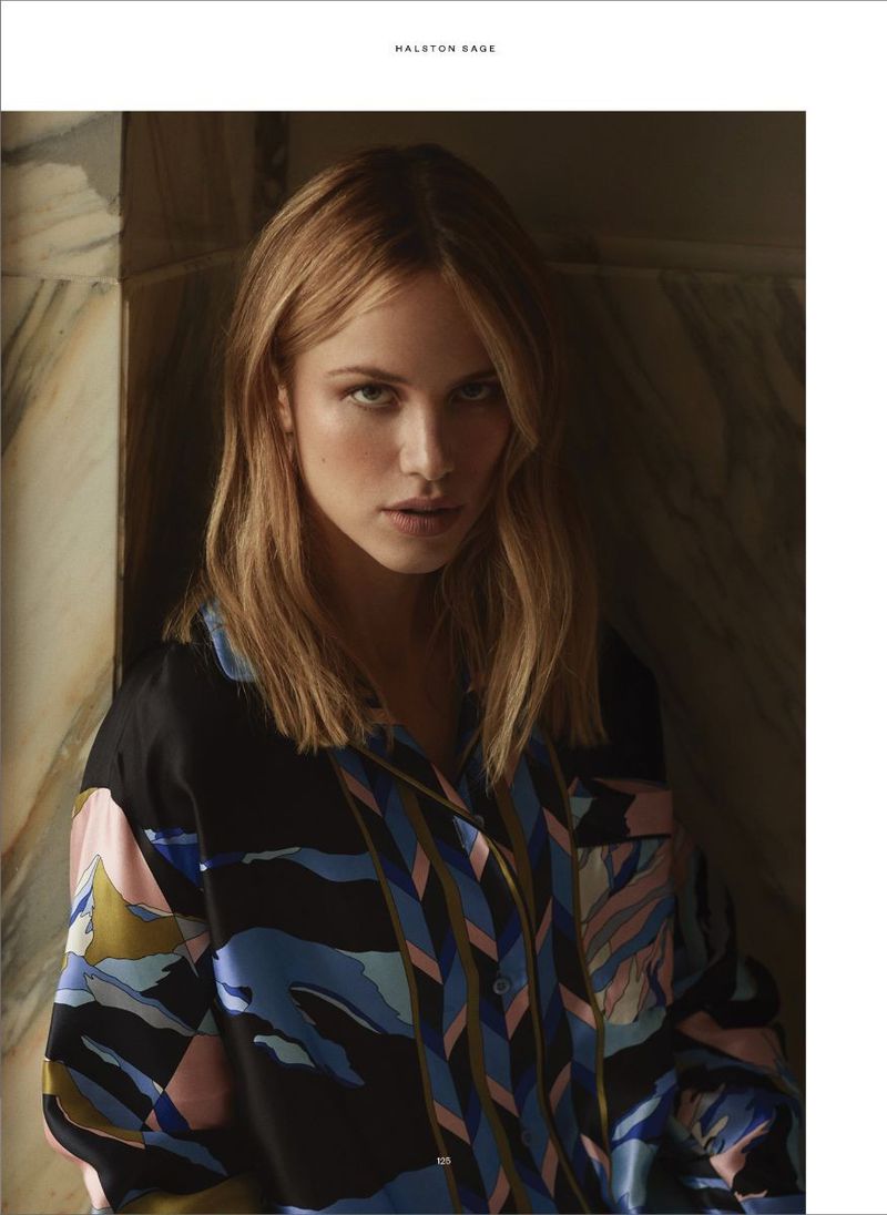 Halston Sage (Iris Covet Book)