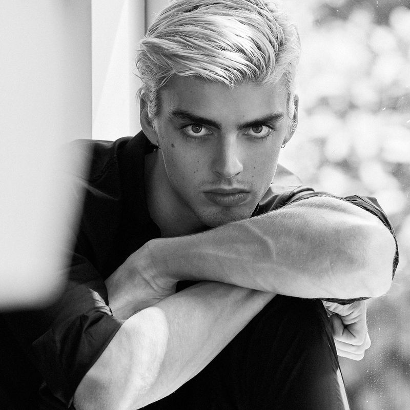 Personal Portraits (Portrait)