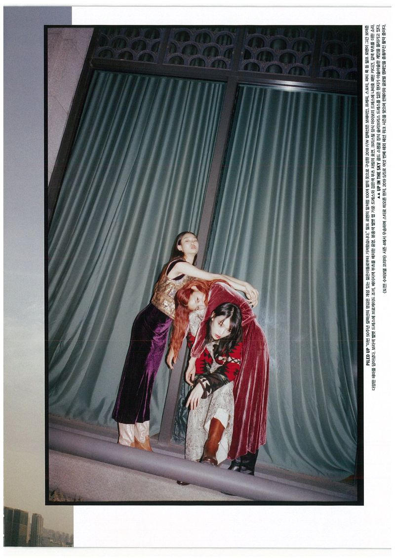 SORA, YOON YOUNG, HOYEON, HYUNJI, SOHYUN by LESS (Vogue Korea)