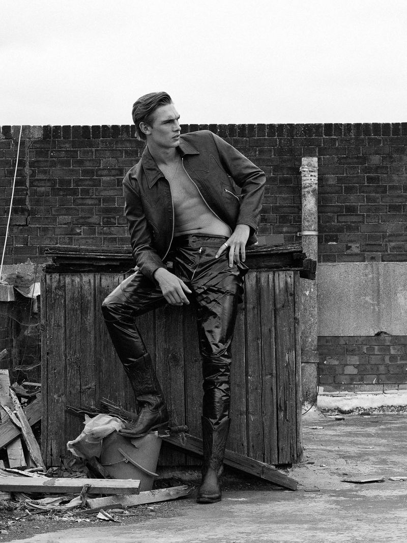 Tommy Marr and Elliot Meeten by Alessio Matricardi (Victor Magazine)