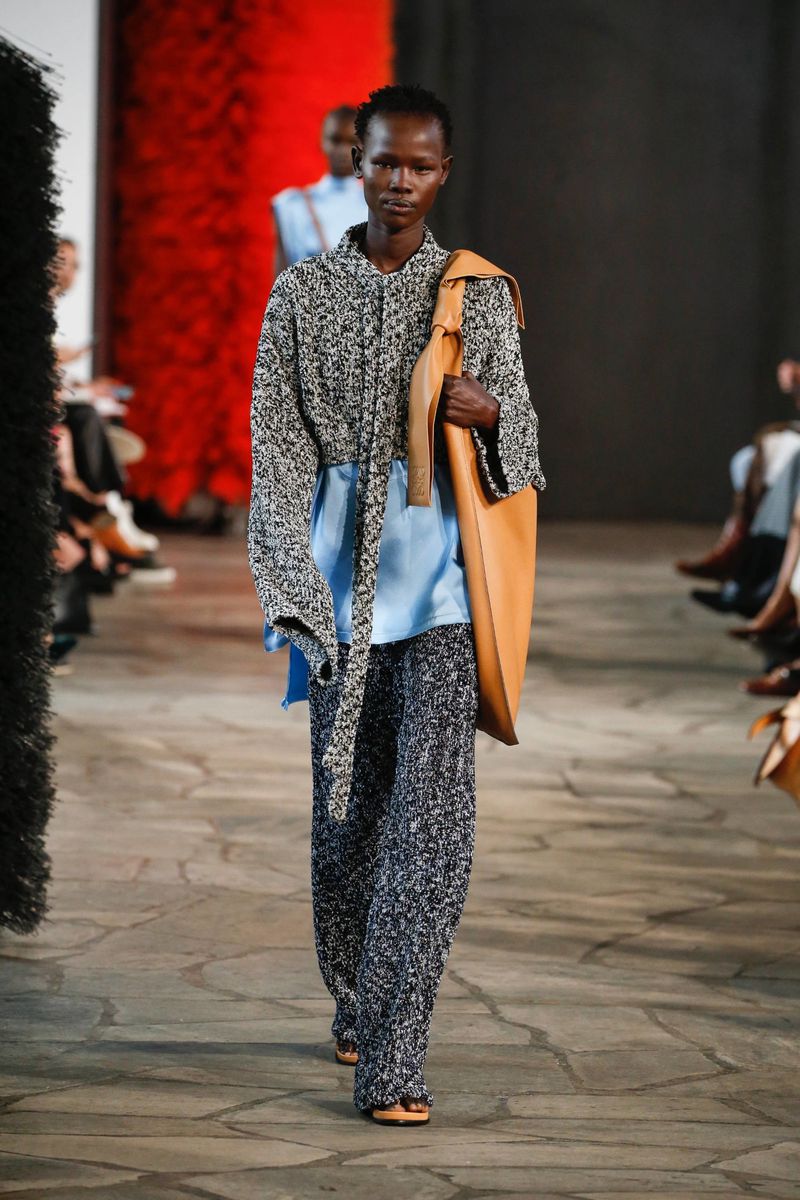 Loewe S/S 19 Show (Loewe)