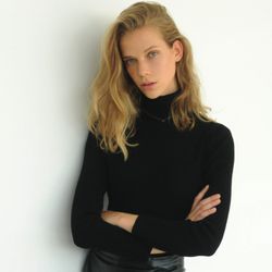 Elles Ottens - Model Profile - Photos & latest news