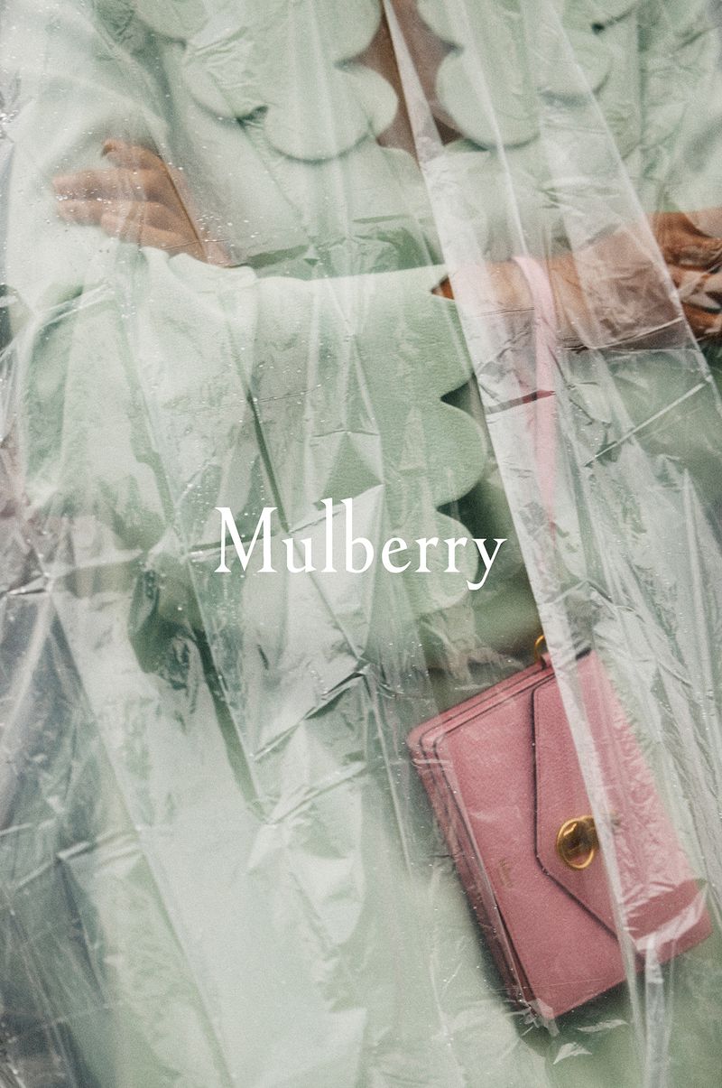 Mulberry Fall 2018 Accessories Campaign (Mulberry)