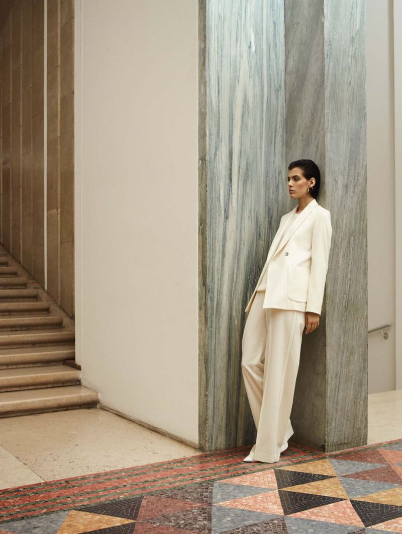 by Nik Hartley (iO Donna)