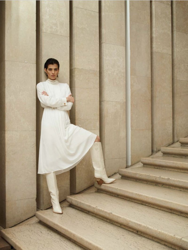 by Nik Hartley (iO Donna)