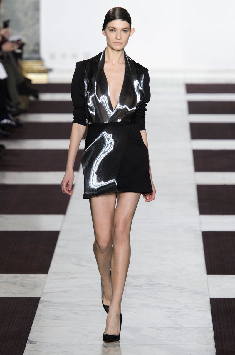 Yiqing Yin Haute Couture Spring 2015 Show (Yiqing Yin)