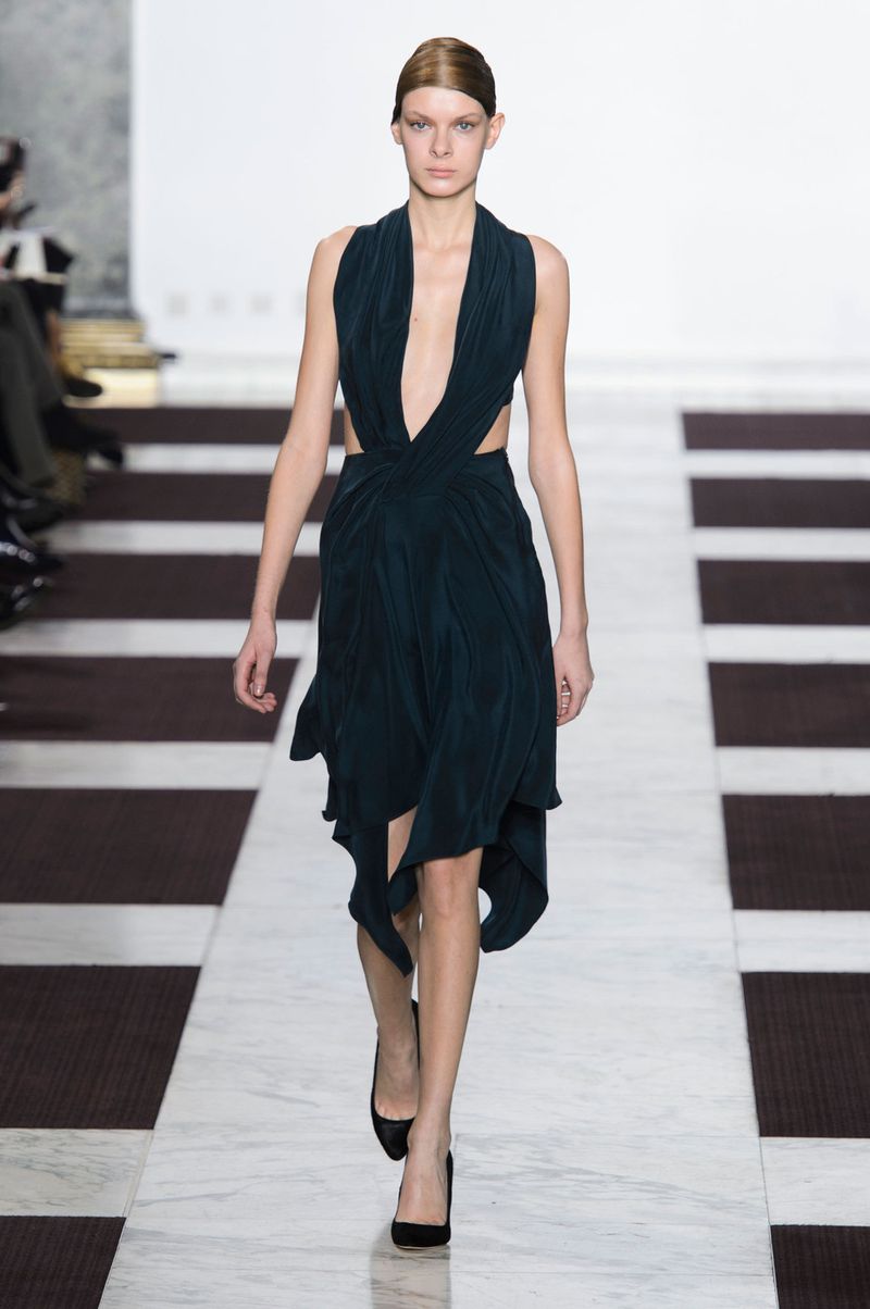 Yiqing Yin Haute Couture Spring 2015 Show (Yiqing Yin)
