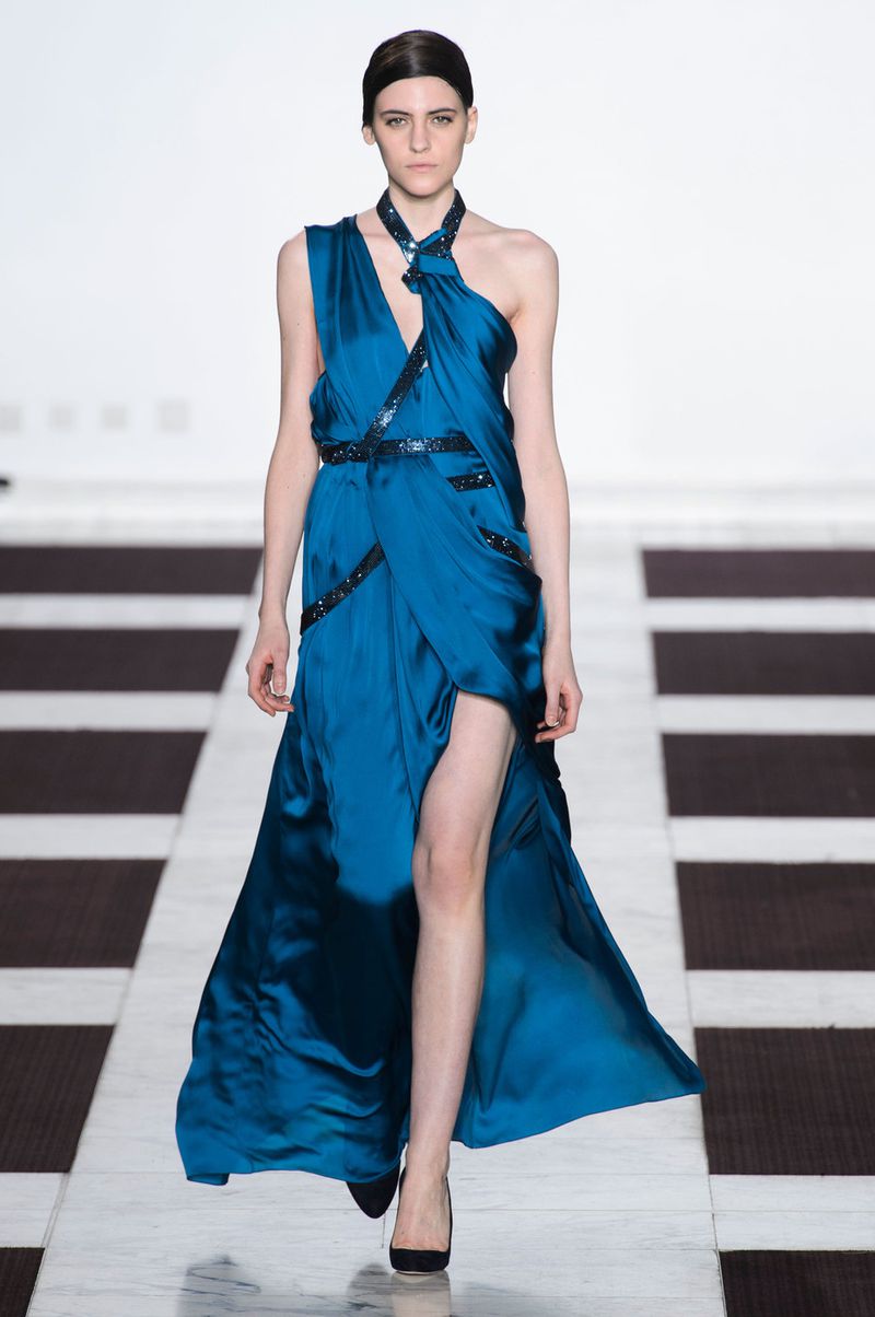 Yiqing Yin Haute Couture Spring 2015 Show (Yiqing Yin)