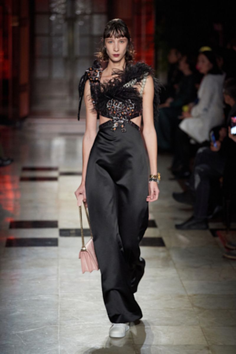 Miu Miu Cruise 2019 Show Shanghai (Miu Miu)