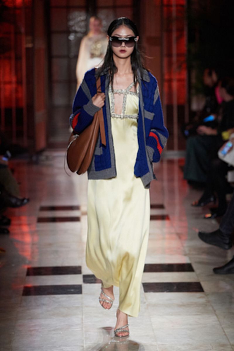 Miu Miu Cruise 2019 Show Shanghai (Miu Miu)