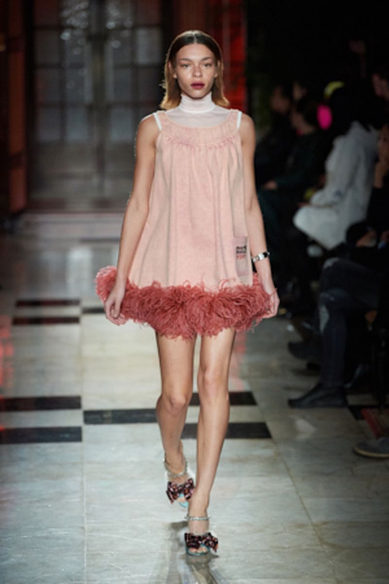 Miu Miu Cruise 2019 Show Shanghai (Miu Miu)