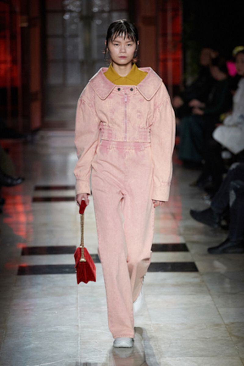 Miu Miu Cruise 2019 Show Shanghai (Miu Miu)