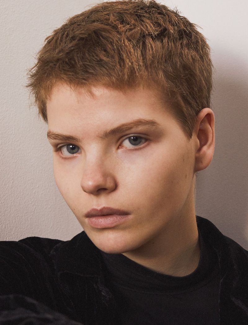 Select Model Management 2018 Polaroids/Portraits Part 2 (Polaroids ...