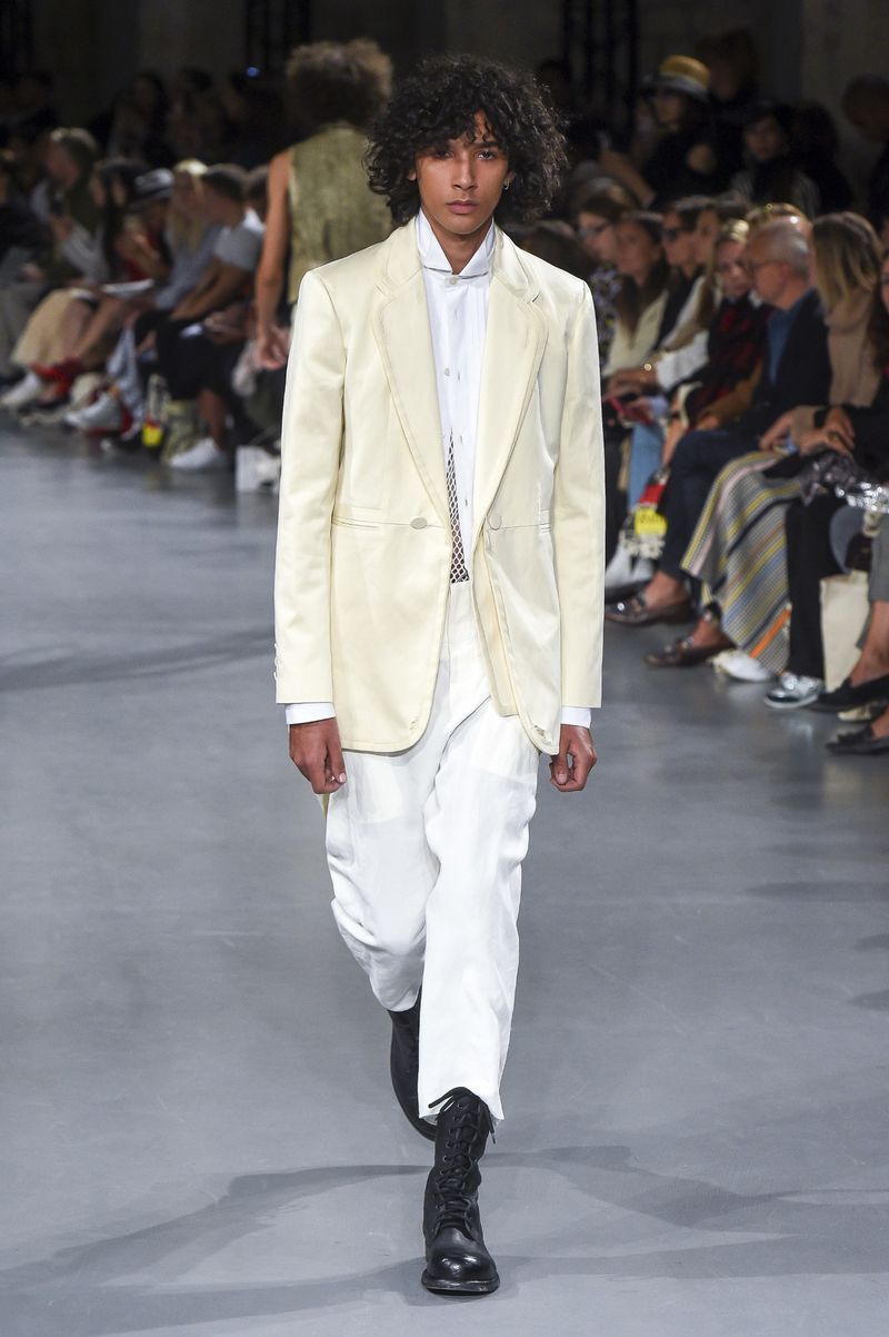 John Galliano S/S 19 Show (John Galliano)