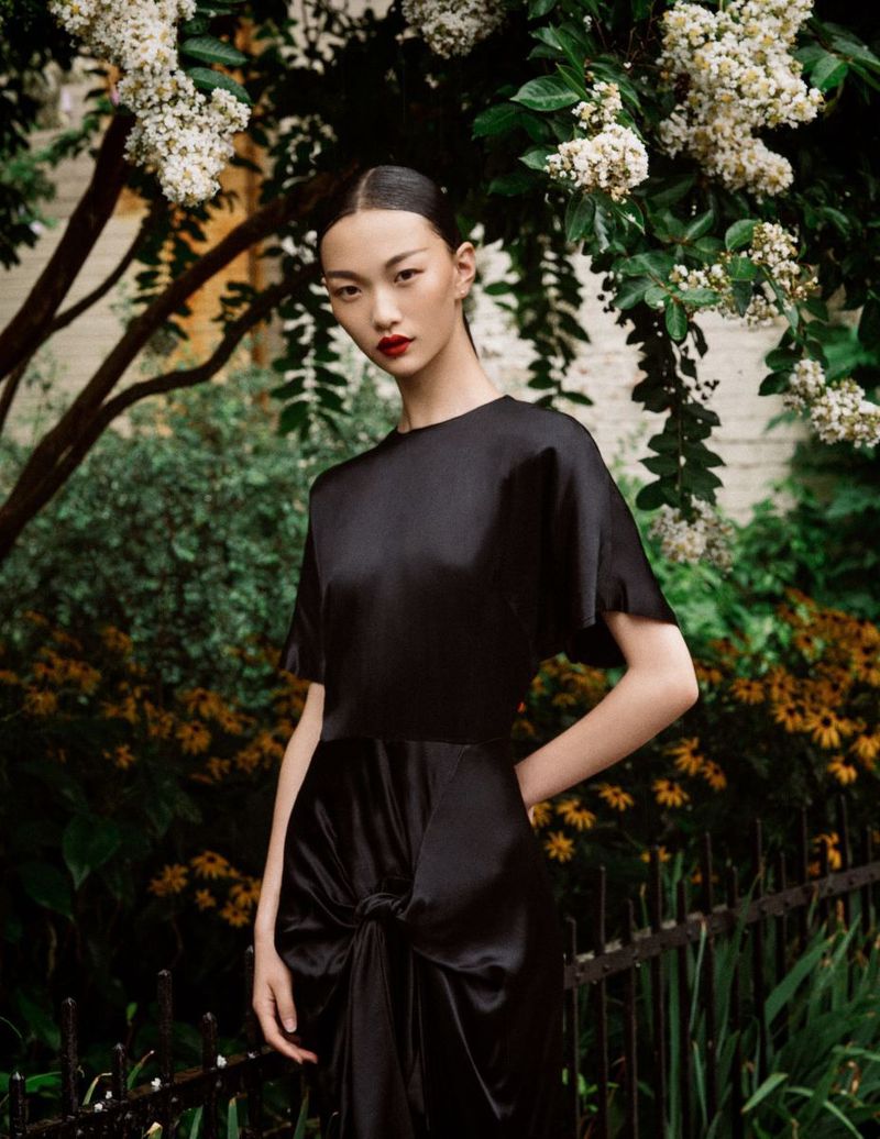 Junli Zhou (Portrait)