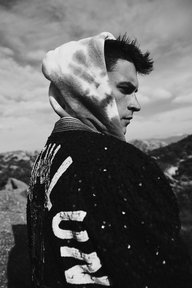 MEET MODEL-TURNED-MUSICIAN MILES GARBER (V Man online)