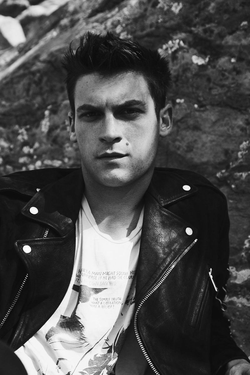 MEET MODEL-TURNED-MUSICIAN MILES GARBER (V Man online)