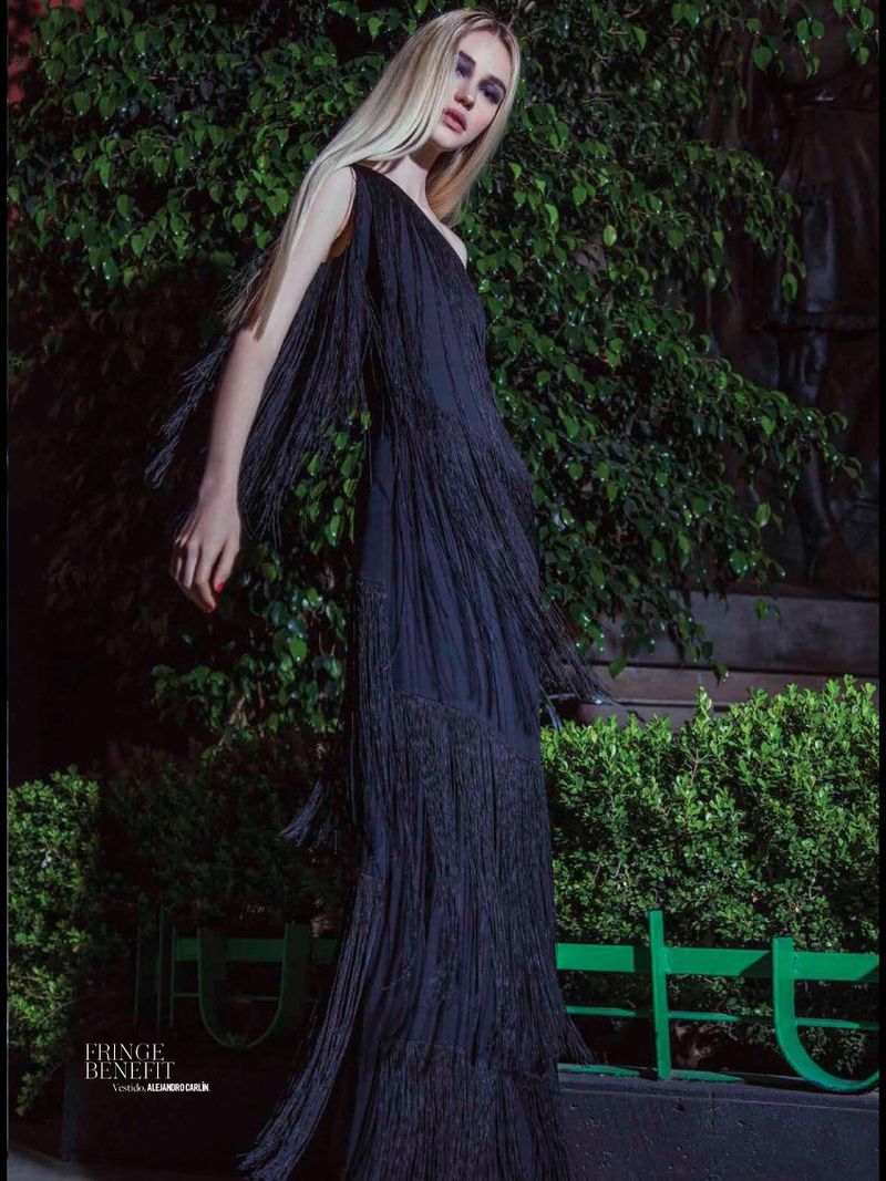 Romance by Cesar Ortiz (Cosmopolitan Mexico)