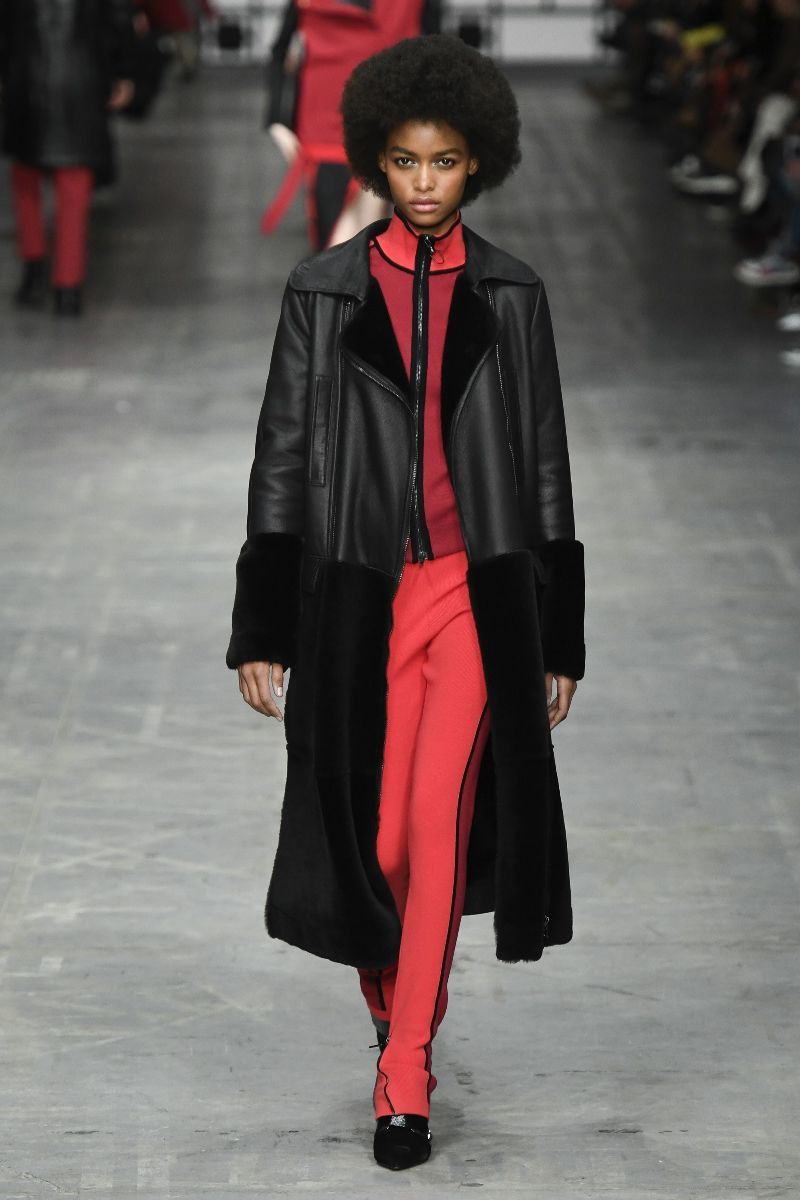 Trussardi F/W 18 Show (Trussardi)