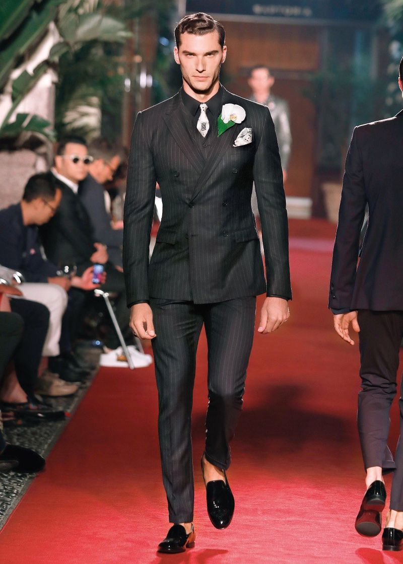 Dolce & Gabbana Italian Tailoring S/S 18 Men's Show (Dolce & Gabbana)