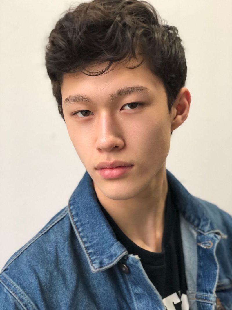 Want Management 2019 Polaroids/Portraits (Polaroids-Digitals)