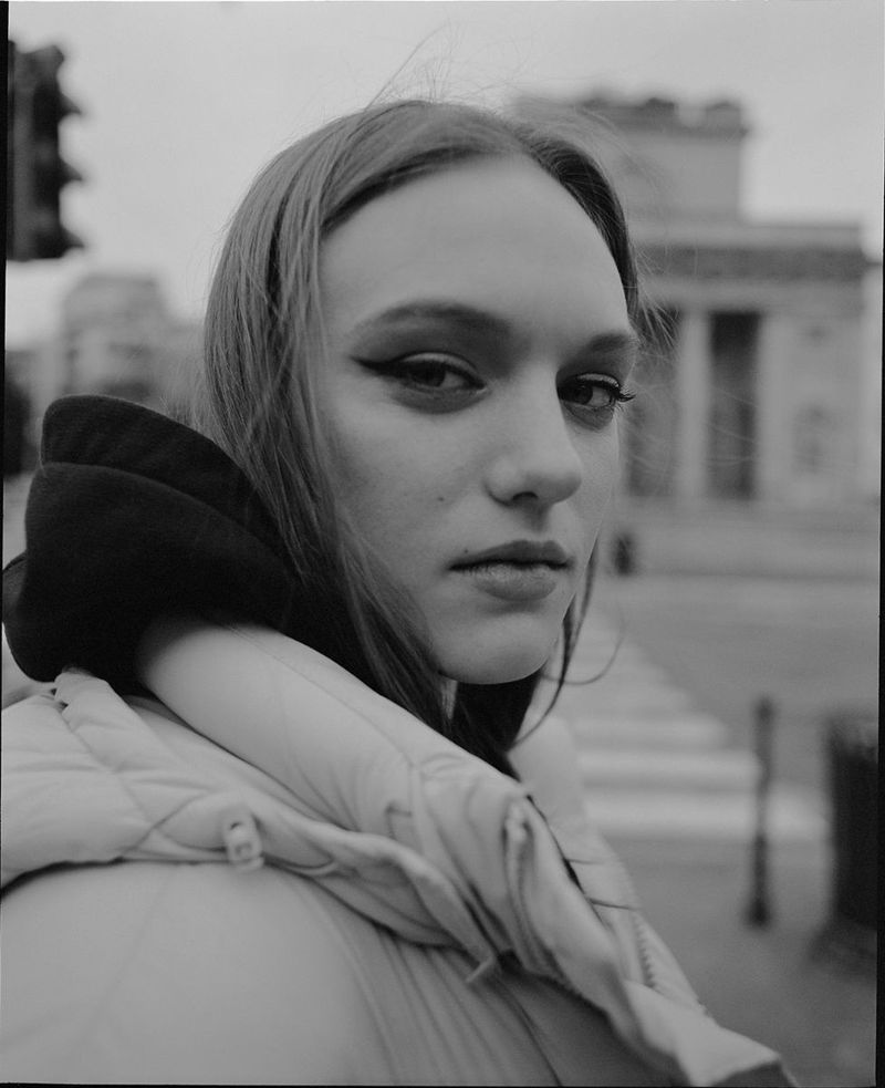 Beauty To Watch (Collectible Dry)