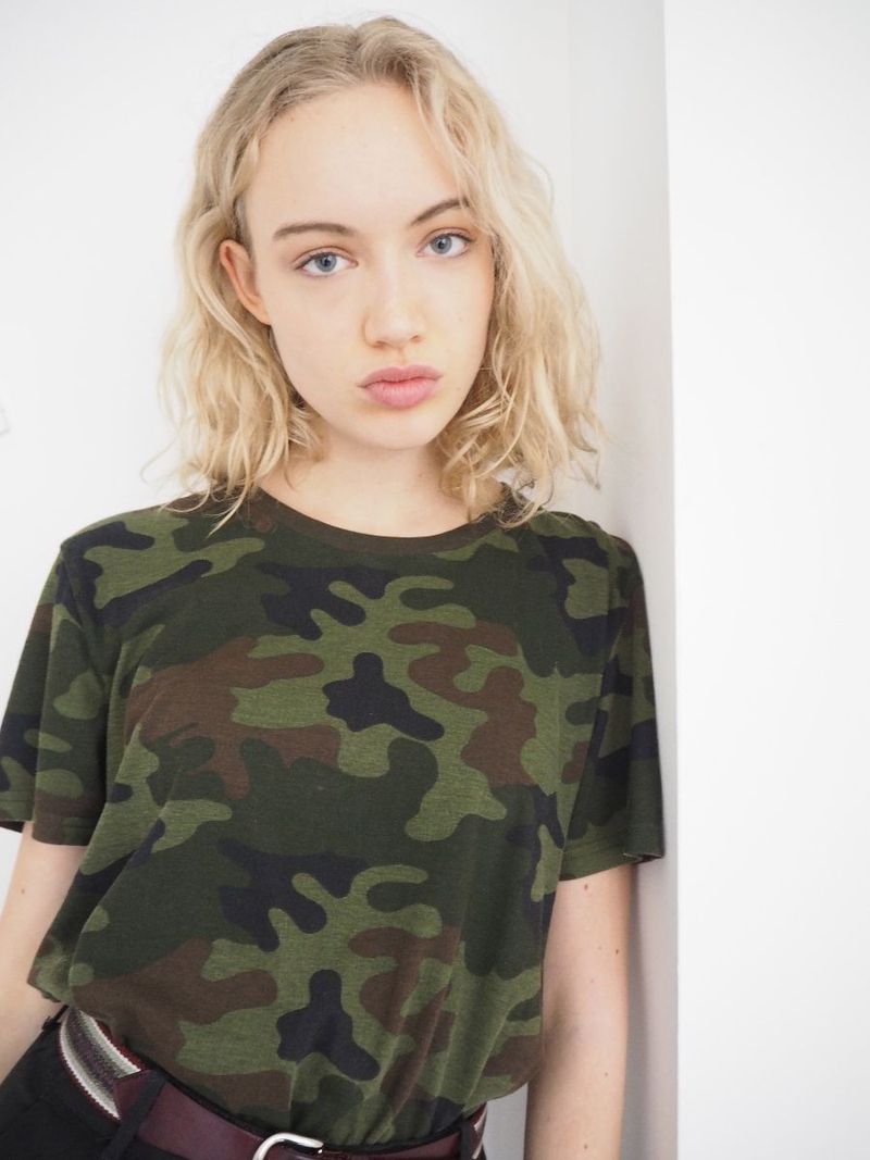 Select Model Management 2018 Polaroids/Portraits Part 2 (Polaroids ...