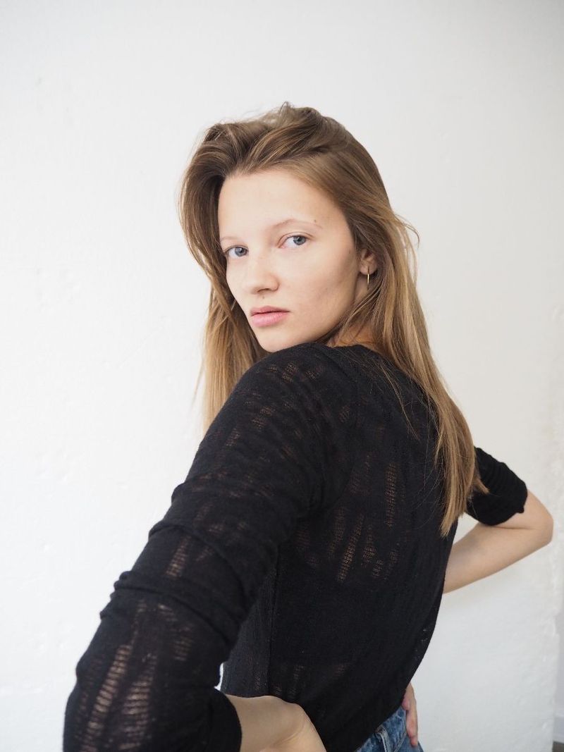 Select Model Management 2018 Polaroids/Portraits Part 2 (Polaroids ...