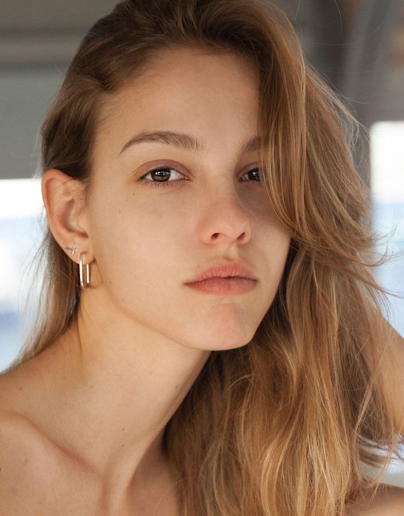 The Industry 2018 Polaroids/Digitals (Polaroids-Digitals)