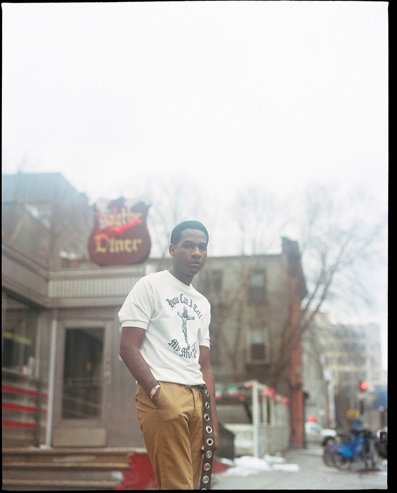 Leon Bridges (Playboy)