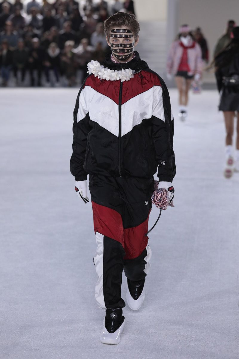 Alexander Wang COLLECTION 1. Show (Alexander Wang)