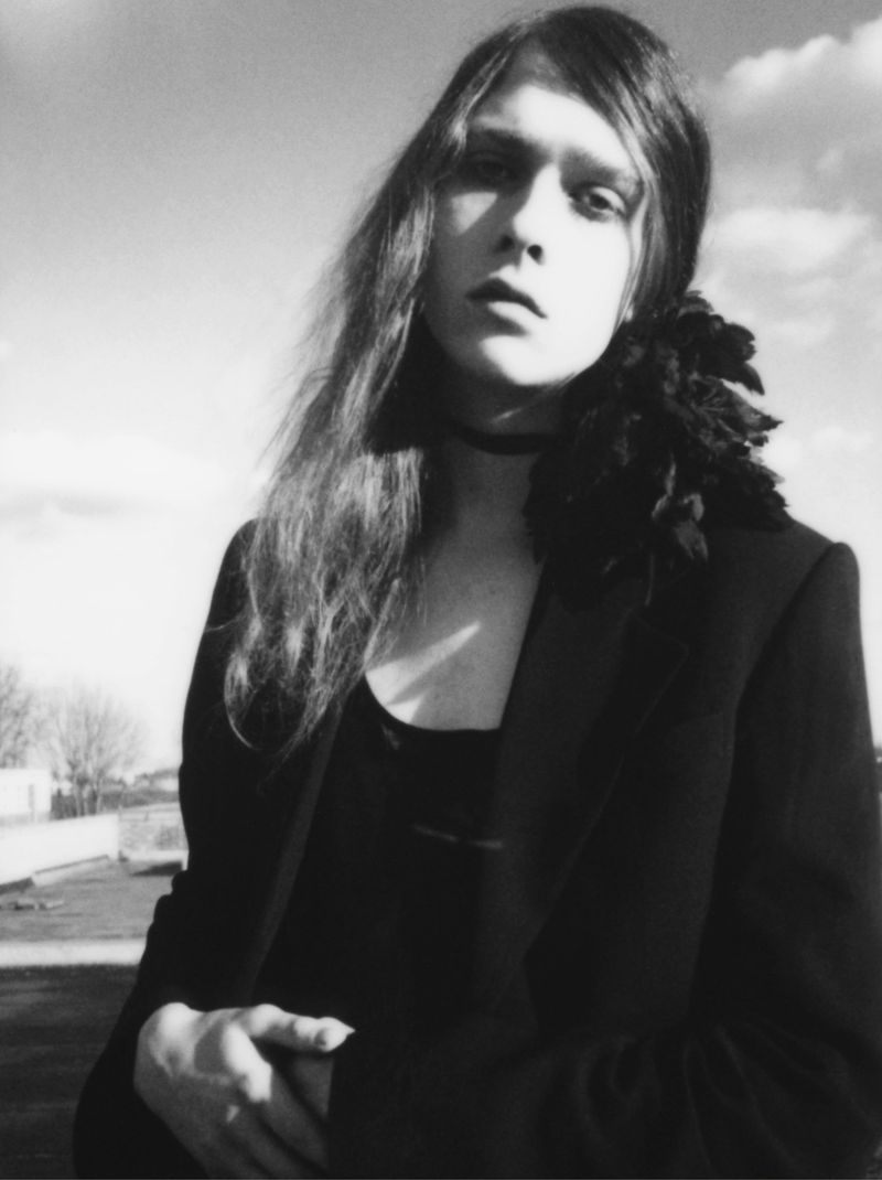 Lauren Auder (Interview Magazine online)