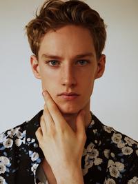 Harry Taylor - Model Profile - Photos & latest news