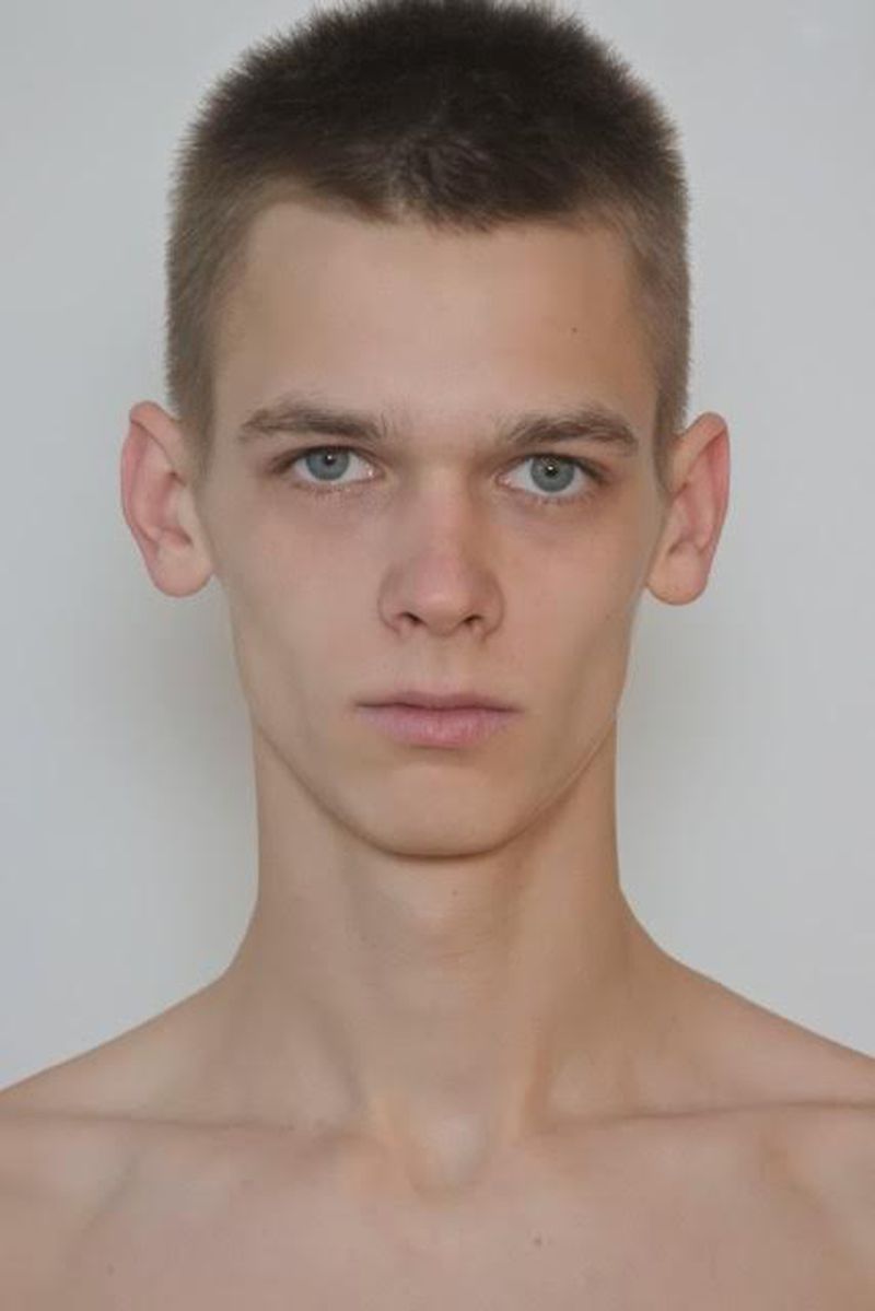 Bro Models 2018 Polaroids/Portraits (Polaroids-Digitals)