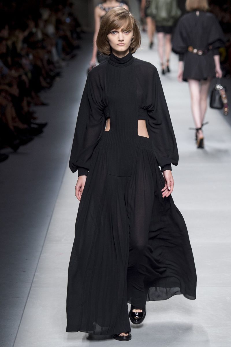 Fendi S/S 16 Show (Fendi)