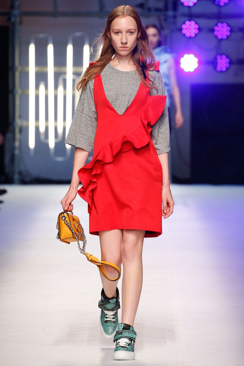 MSGM S/S 16 Show (MSGM)