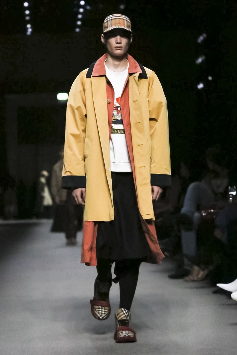 Burberry Spring 2018 Show (Burberry)