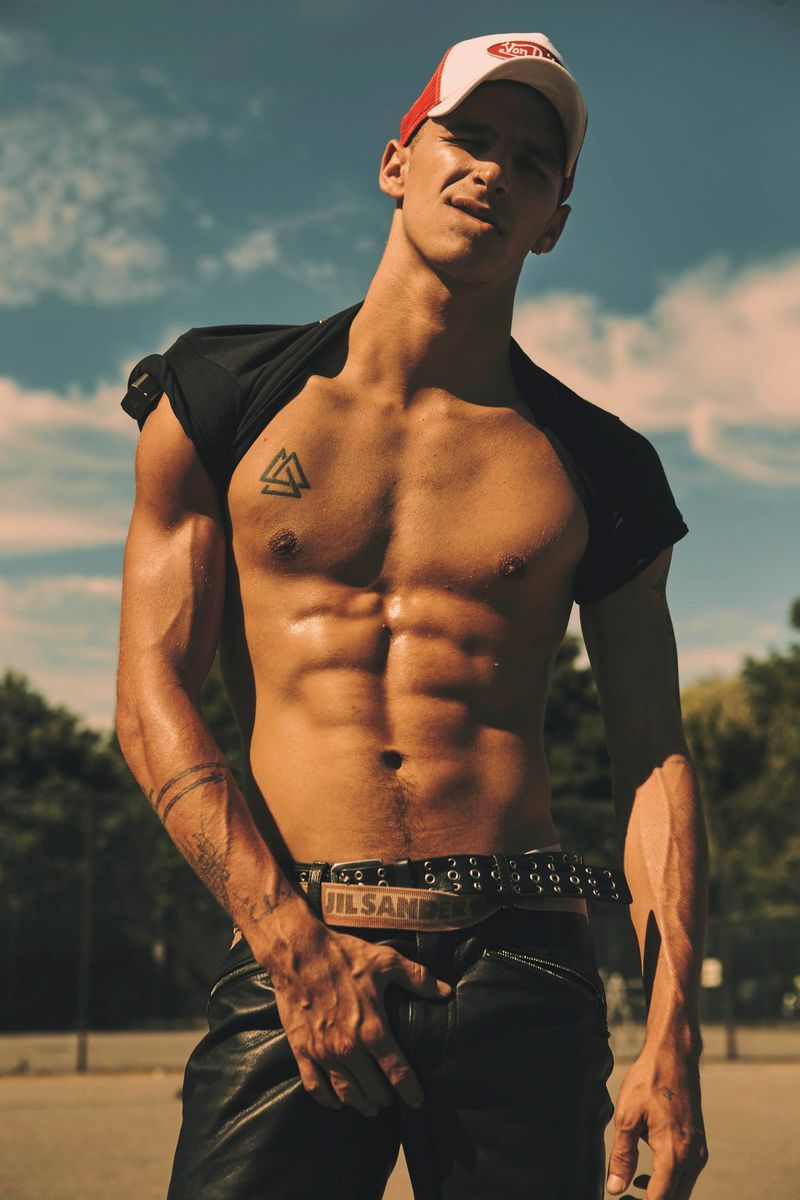 RIDE OR DIE: Matt McMahon Takes us for a Spin (Wonderland Magazine)