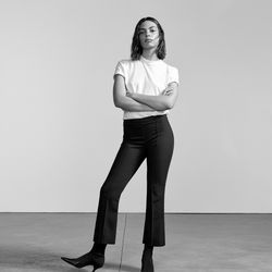 Annabelle Ferrera - Artist Profile - Photos & latest news