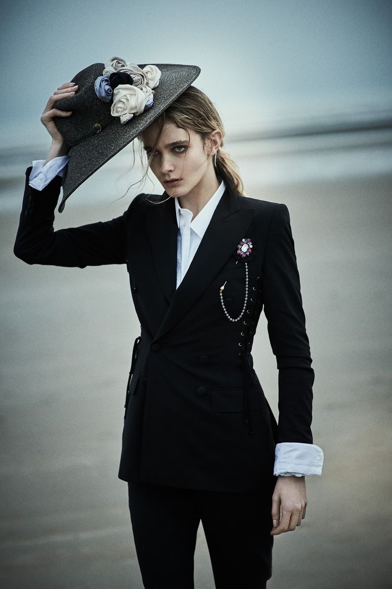 THE ARTIST (SCMP Style South China Morning Post Style Magazine)