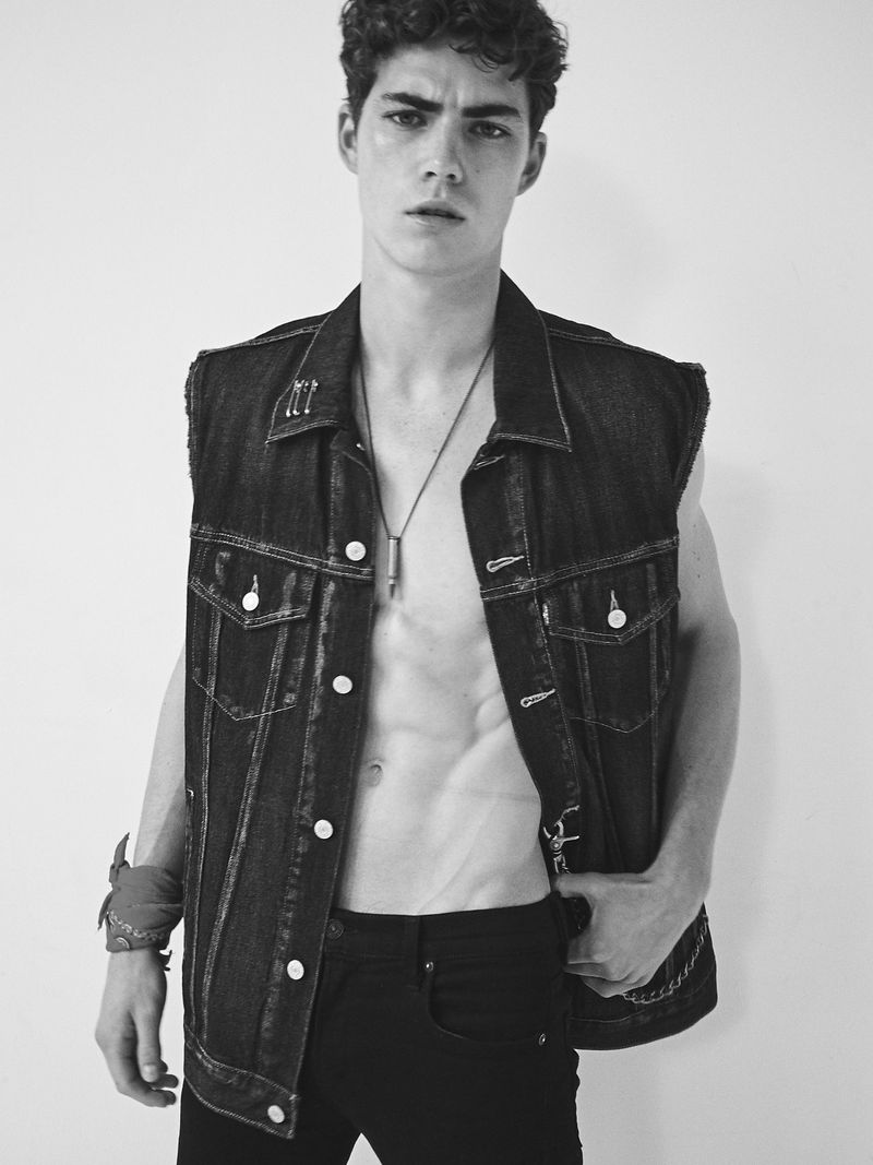 by Ryan Slack (Stark Magazine)