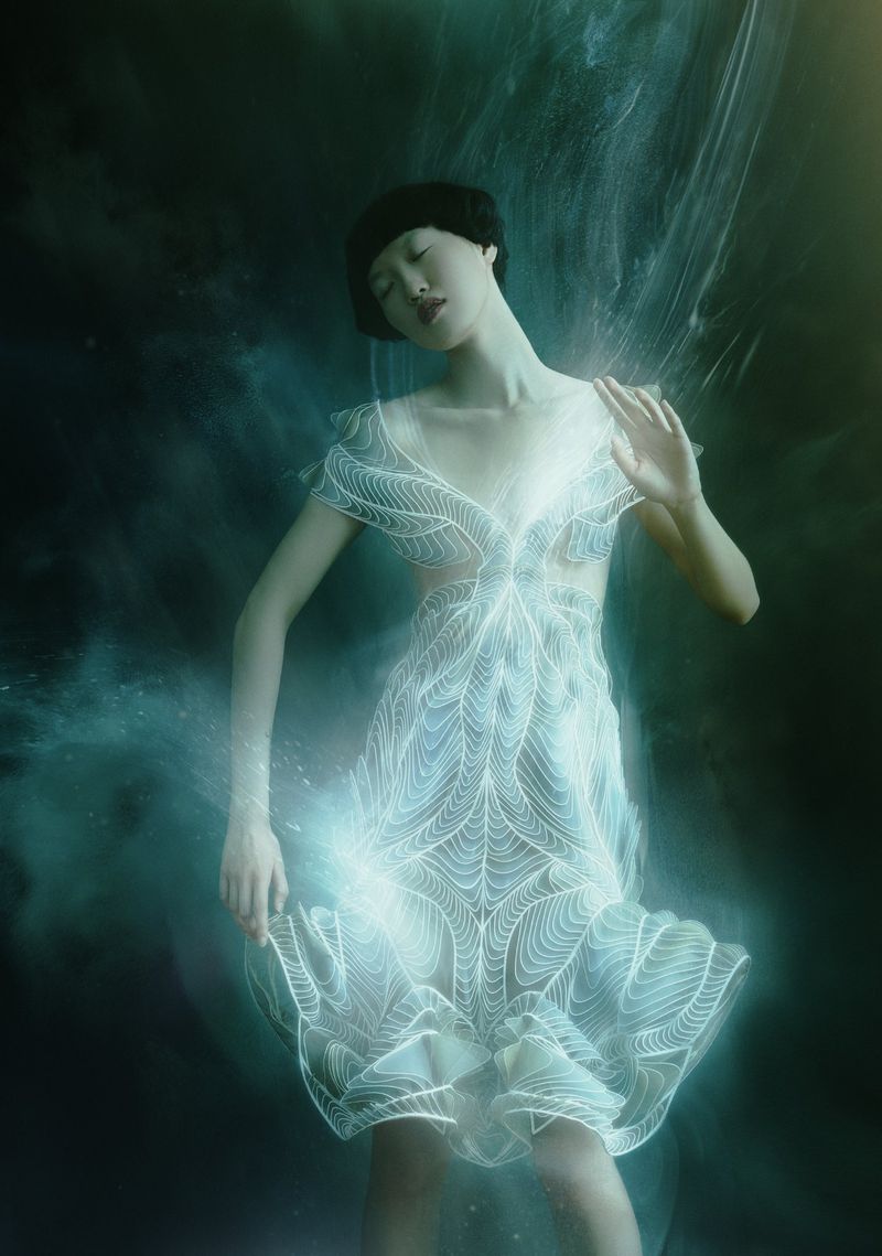 Syntopia x Bryan Huynh (Iris van Herpen)